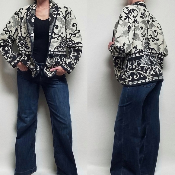 Vintage | Jackets & Coats | Vintage 9s Flashback Black Cream Knit Shawl ...